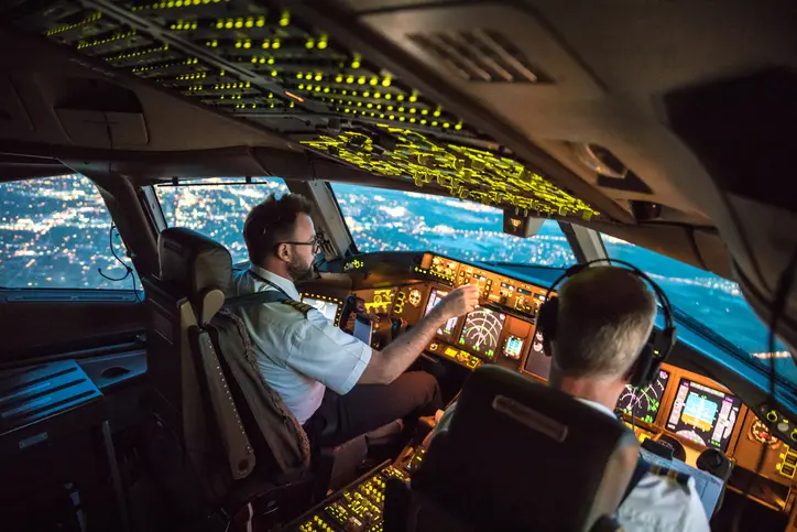 Why Aerospace Manufacturers Rely on Custom Aerospace Plastic Injection ...
